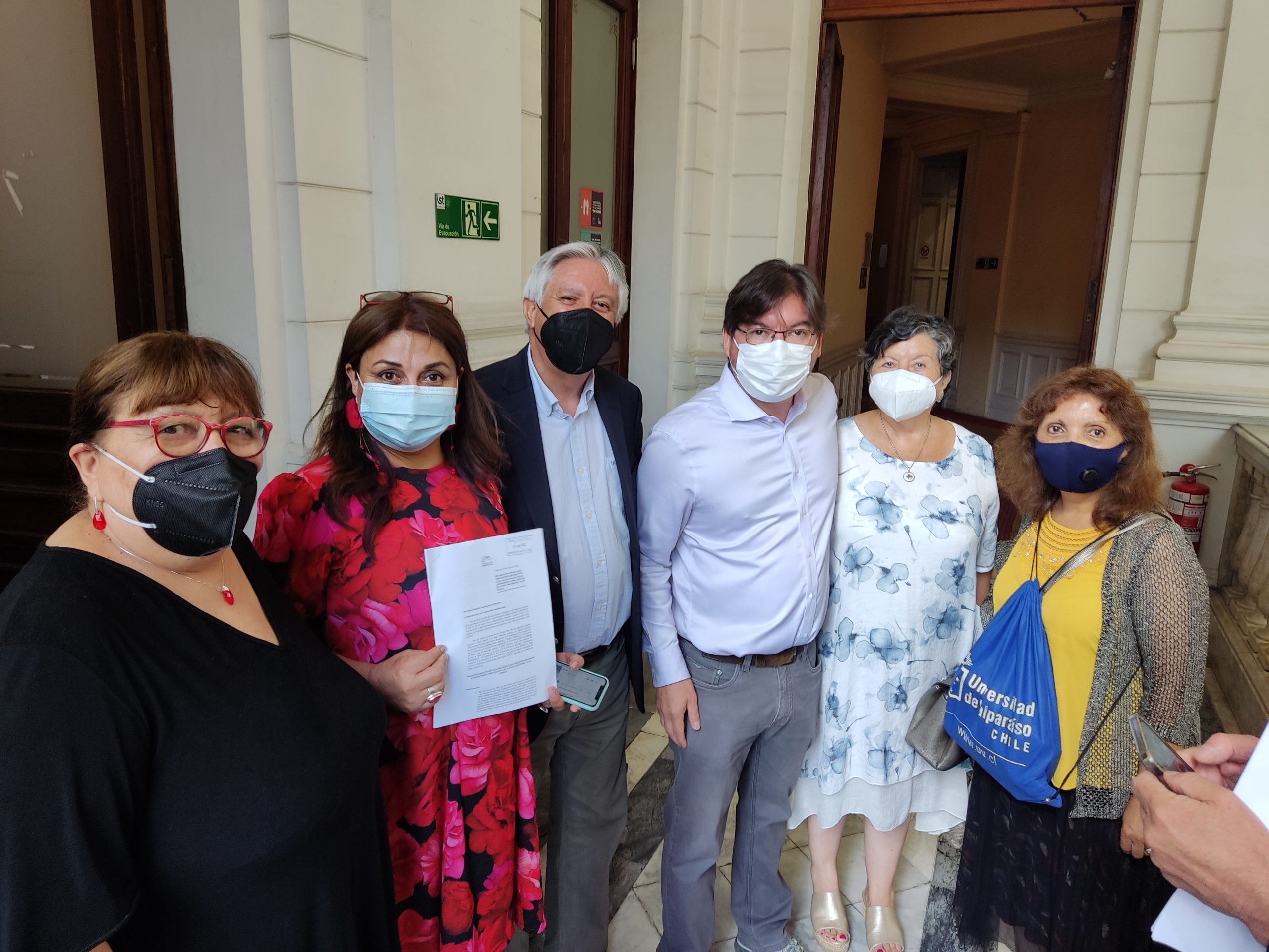 Presentan norma constitucional que reconoce a los colegios ...